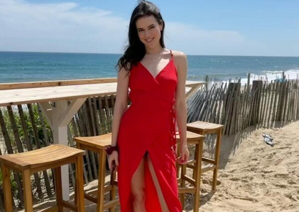 Lydia Moynihan Age, Biography, Net Worth, Career, Education, and More ...
